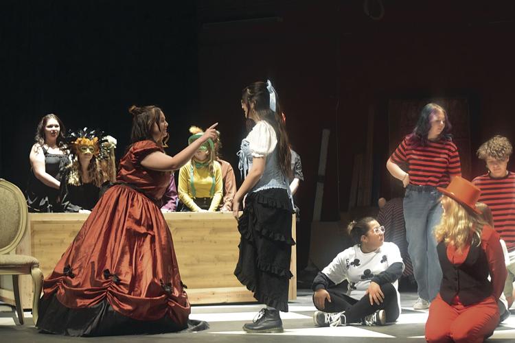 'Alice in Wonderland' opens Thursday | News | mohavedailynews.com