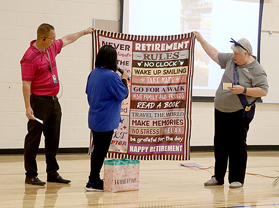 Estes announces retirement as Laughlin schools principal | News ...