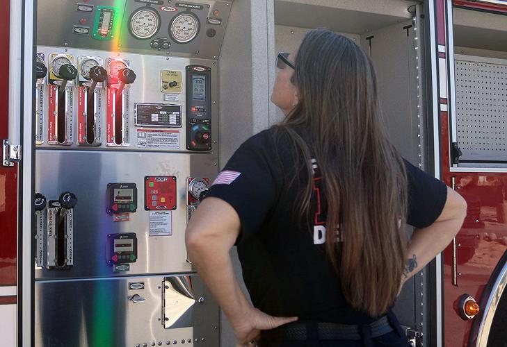 Fort Mojave Mesa Fire accepts delivery of new $1.1 million fire engine ...