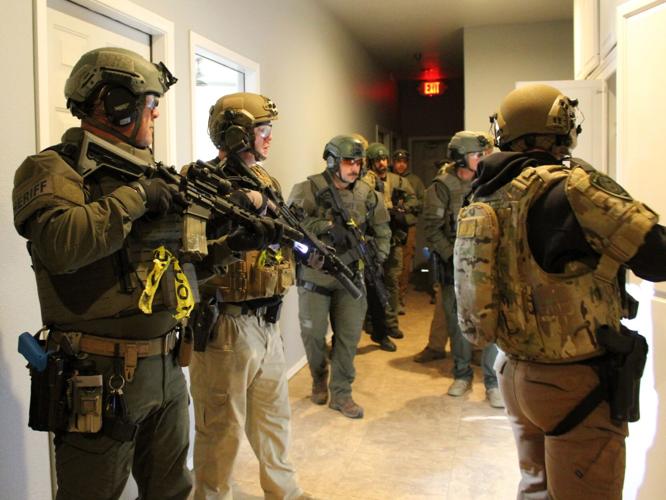 Photos: SWAT training with Mohave County Sheriff's Office, Bullhead ...