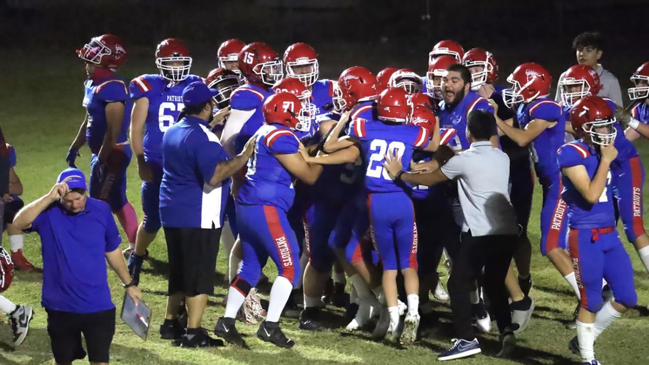 Patriots receive 1A West Conference awards | News | mohavedailynews.com