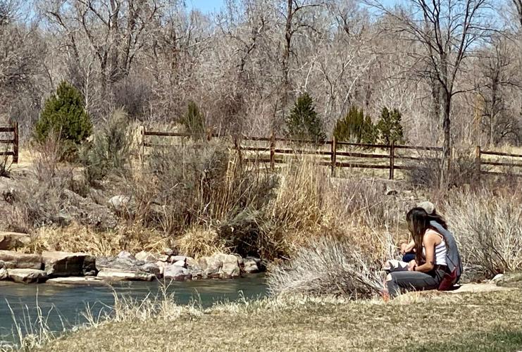 Spring Fever: Montrose gets out on Sunny Friday | Focus | montrosepress.com