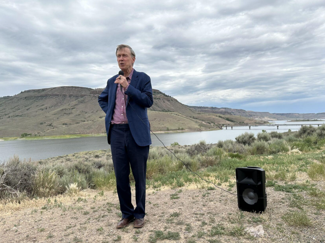 Senator Hickenlooper advocates infrastructure and community issues ...