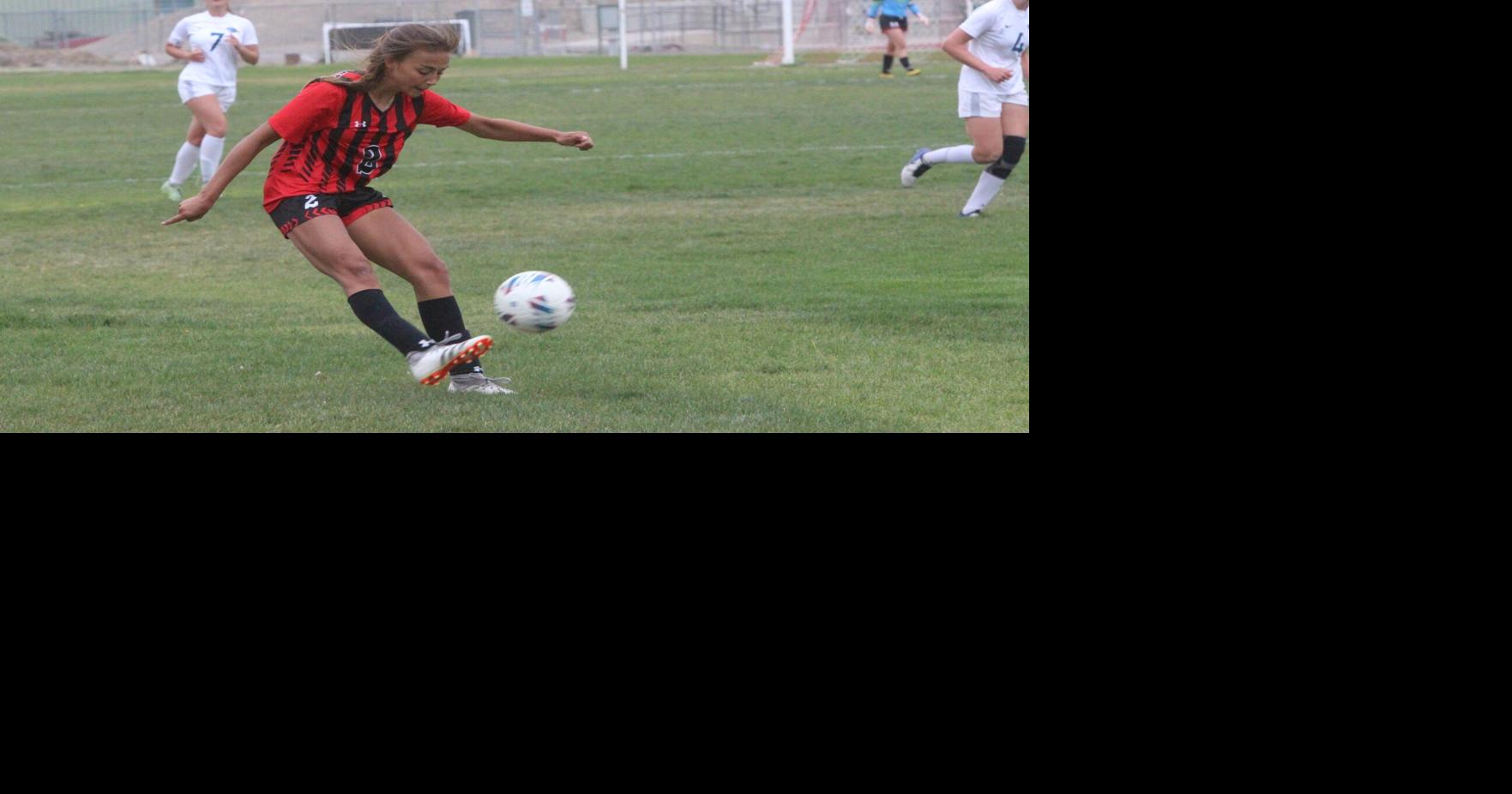 Freshman Ellie Duncan plays hero in Montrose's first-round playoff win ...