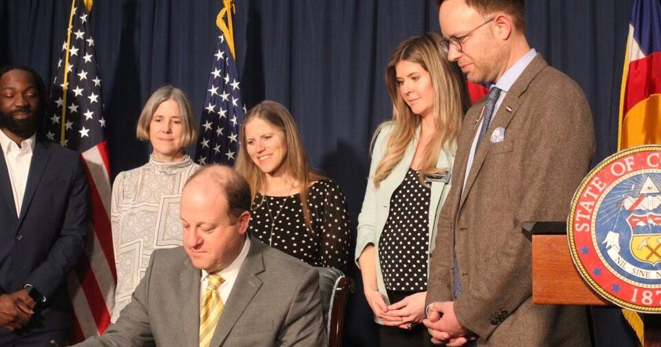 Expanded post-conviction DNA bill signed into law | Local News Stories ...