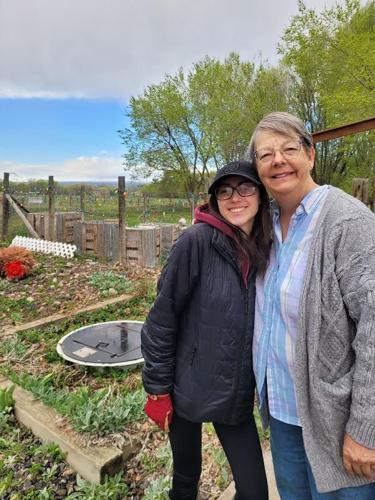 Helping a neighbor in need: Volunteers work for retired nurse | News ...