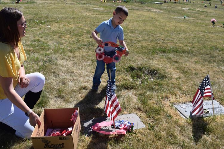 Honoring the fallen: Ceremonies feature call to address veteran suicide ...