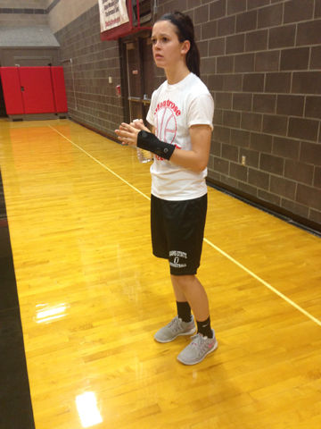 Sidelined, Rowan monitors team | Local Sports News | montrosepress.com