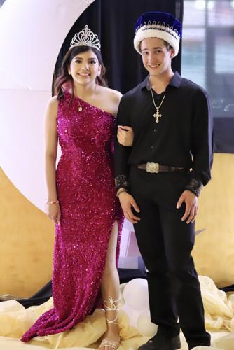Olathe crowns prom queen and king | News | montrosepress.com