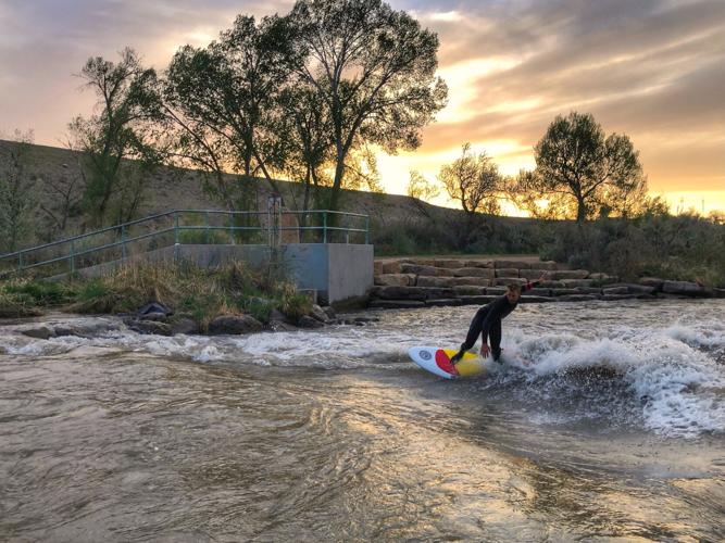 What’s up with SUPs? Tips for regional paddleboarding and river surfing ...