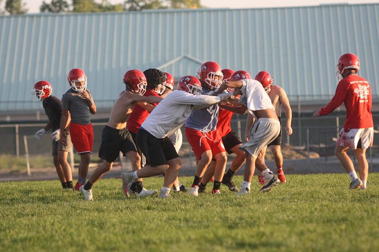 Montrose Indians run drills during first fall football practice Sept ...
