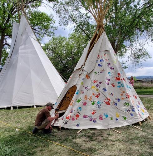 How does a tipi go up? | Focus | montrosepress.com