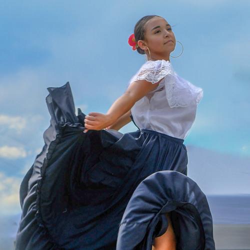 Dancing roses: Fiesta scenes | News | montrosepress.com