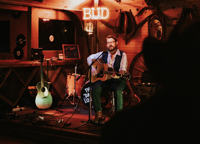 Heartbreak & humor — Shawn Hess mixes comedic relief with songs rooted ...