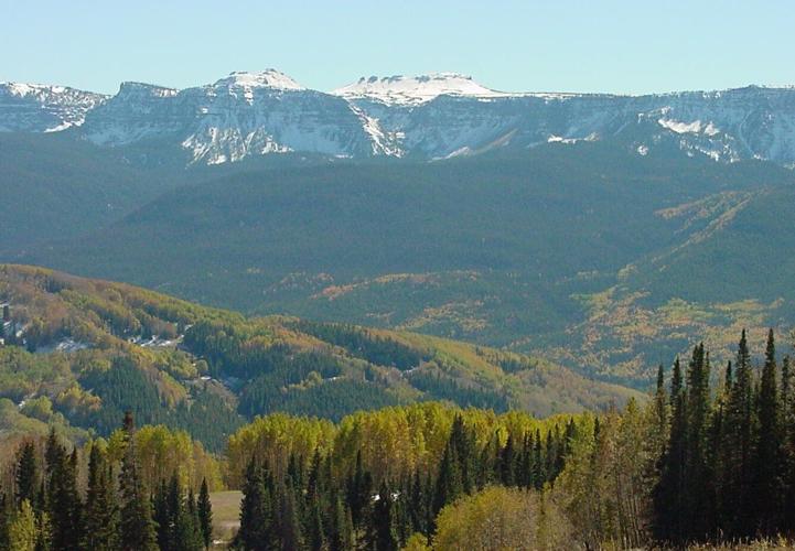 Colorado's Scenic Byways and Highways: Flat Tops Trail | Focus ...