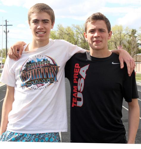 Distance runners push each other to victory | Local Sports News ...