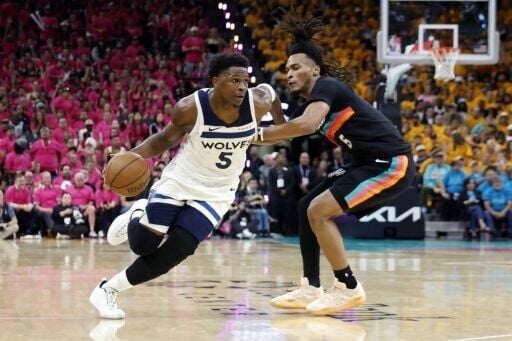 Timberwolves eclipse Spurs as Knicks rout Sixers | National | moorenews.com