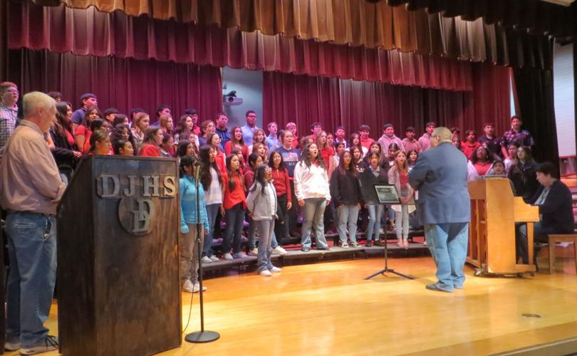 Veterans, Jr. High students commemorate Veterans Day, honor Gold Star ...