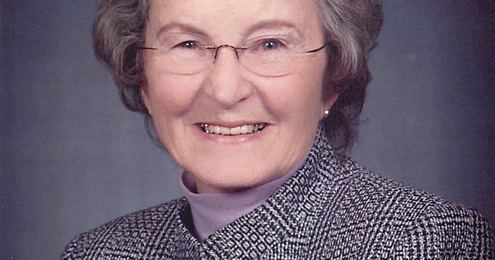 RUTH KNIGHT HILL | Obituaries | moorenews.com