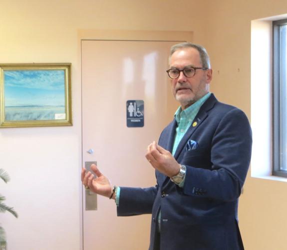 State Senator Sparks talked issues with constituents in town hall ...