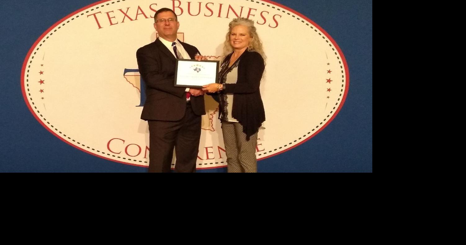 Valero honored for hiring veterans | News | moorenews.com