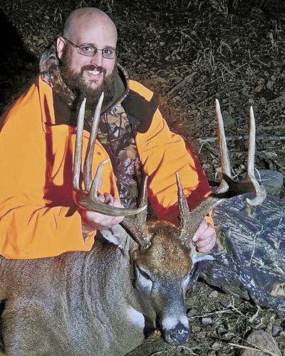 Fin, Fur, Feather: Keller hits 10 point buck | Sports | moraminn.com