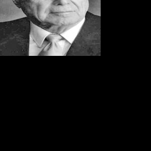 Gordon E. Carlson | | moraminn.com