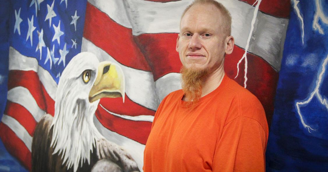 Inside four walls: Inmates reveal artistic talent | News | moraminn.com