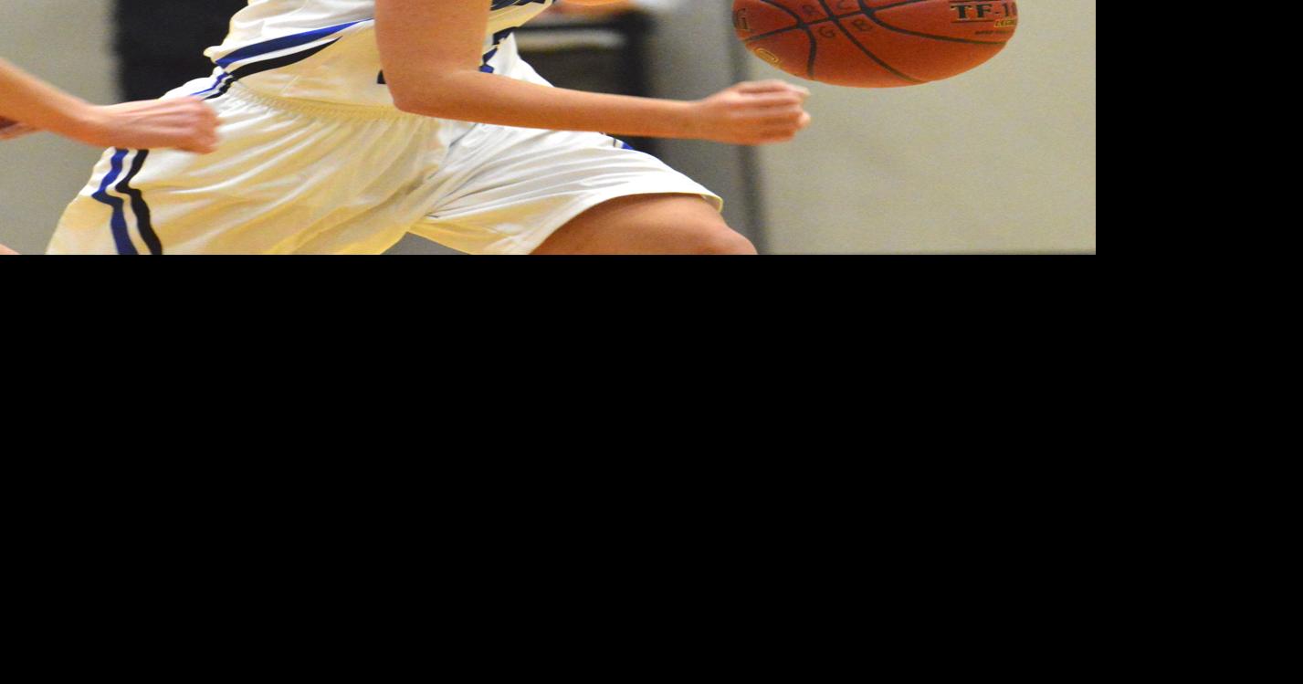 Mora girls basketball works on team chemistry | Sports | moraminn.com