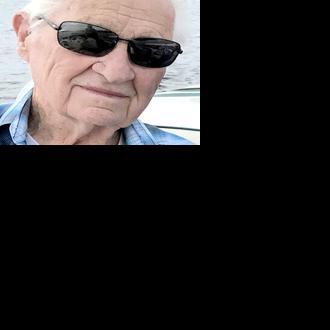 Donald R. Strom | Obituaries | moraminn.com