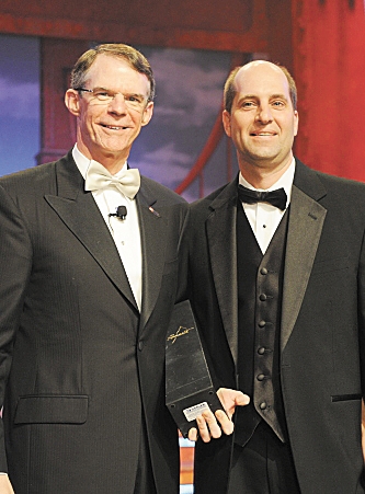 Christopherson wins top U.S. Bank award | | moraminn.com