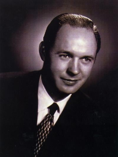 Wally Johnson | | moraminn.com