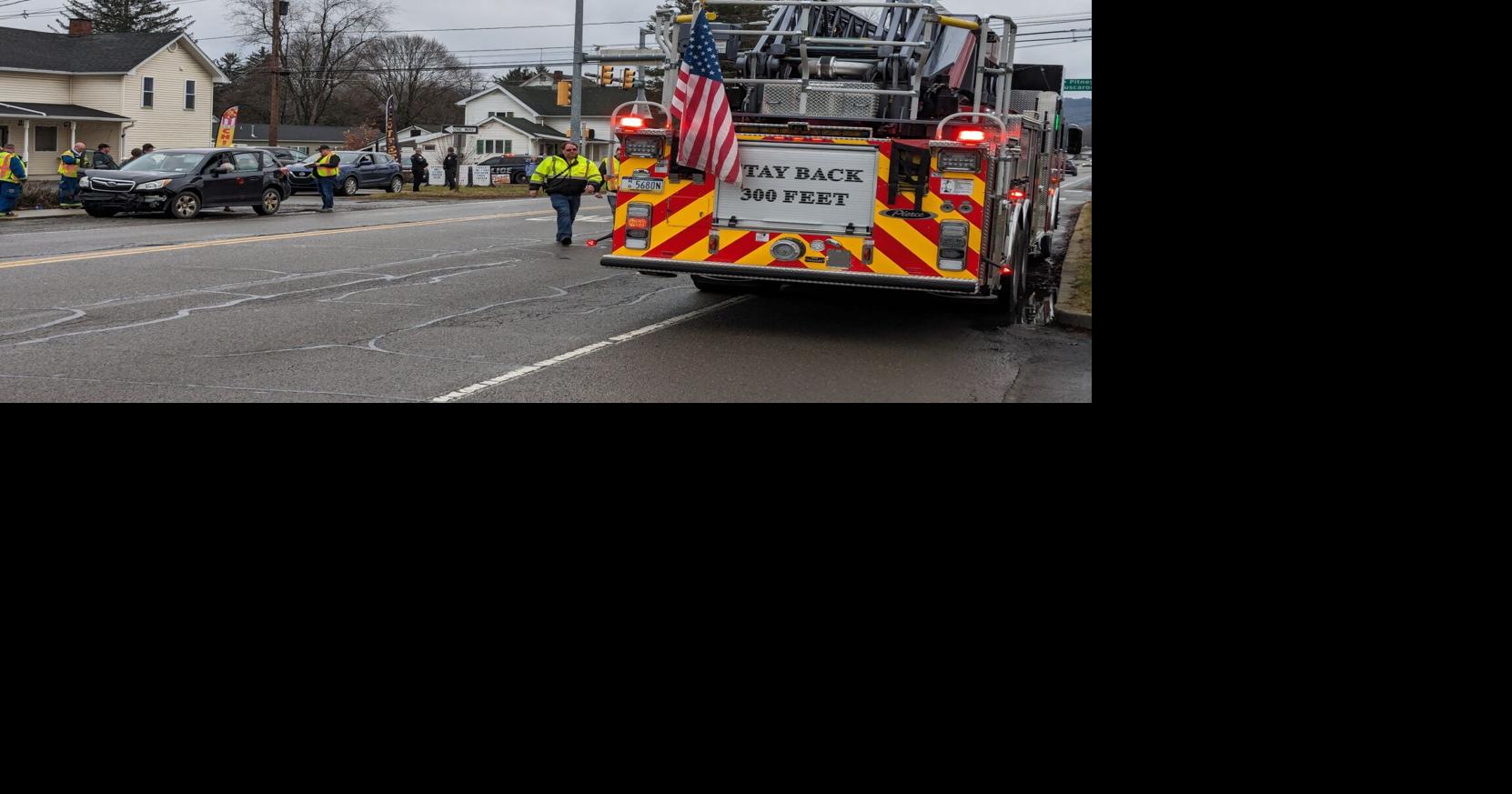 Crash slows traffic in Sayre | News | morning-times.com