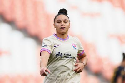Dudinha, Byars score in San Diego Wave's 2-0 victory over the Chicago ...