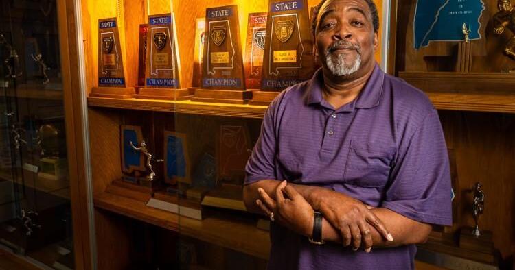 Aaron Goode guided track program to numerous state championships ...