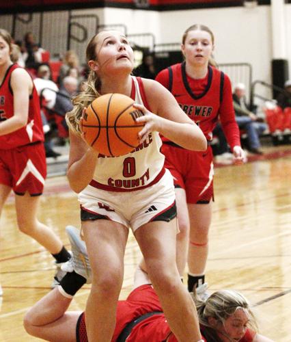Lawrence County storms back to top Brewer | Sports | moultonadvertiser.com