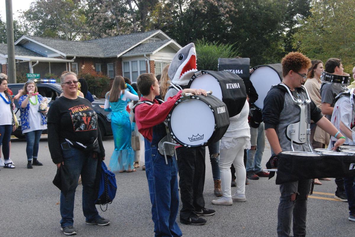 2018 Halloween; Red Ribbon Week Parade | Gallery | moultonadvertiser.com