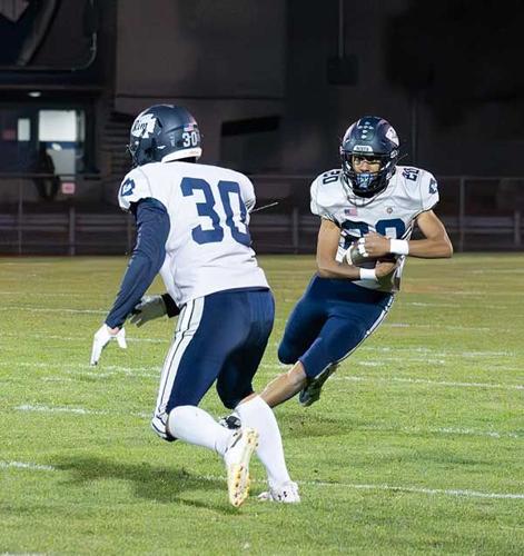 Fighting Scots Football Team Win Against Eisenhower in Nailbiter | News ...