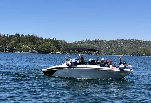 2023 Rim Seniors Boat Parade | News | mountain-news.com