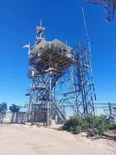 On the lookout at Keller and Strawberry Peaks | News | mountain-news.com