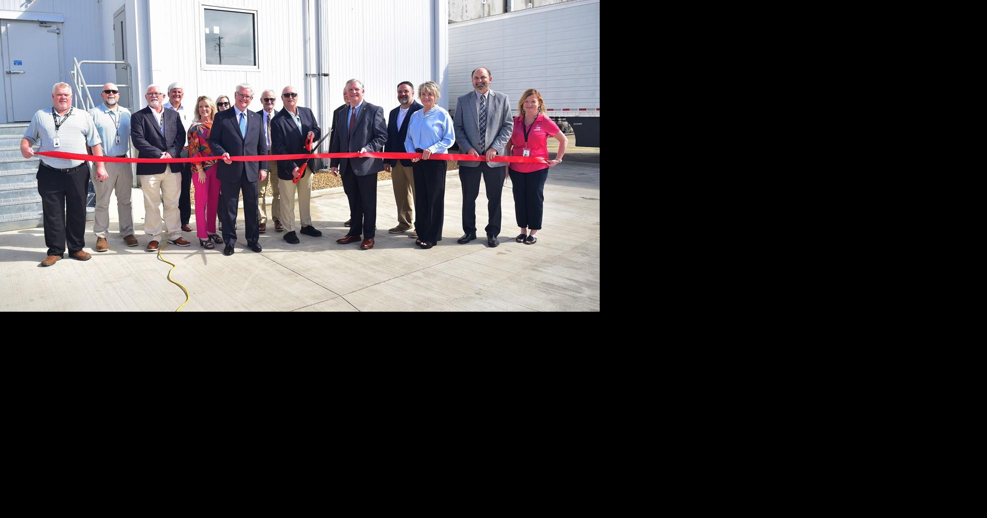 Ribbon cutting held for new Mar-Jac facility | News | mountaineagle.com
