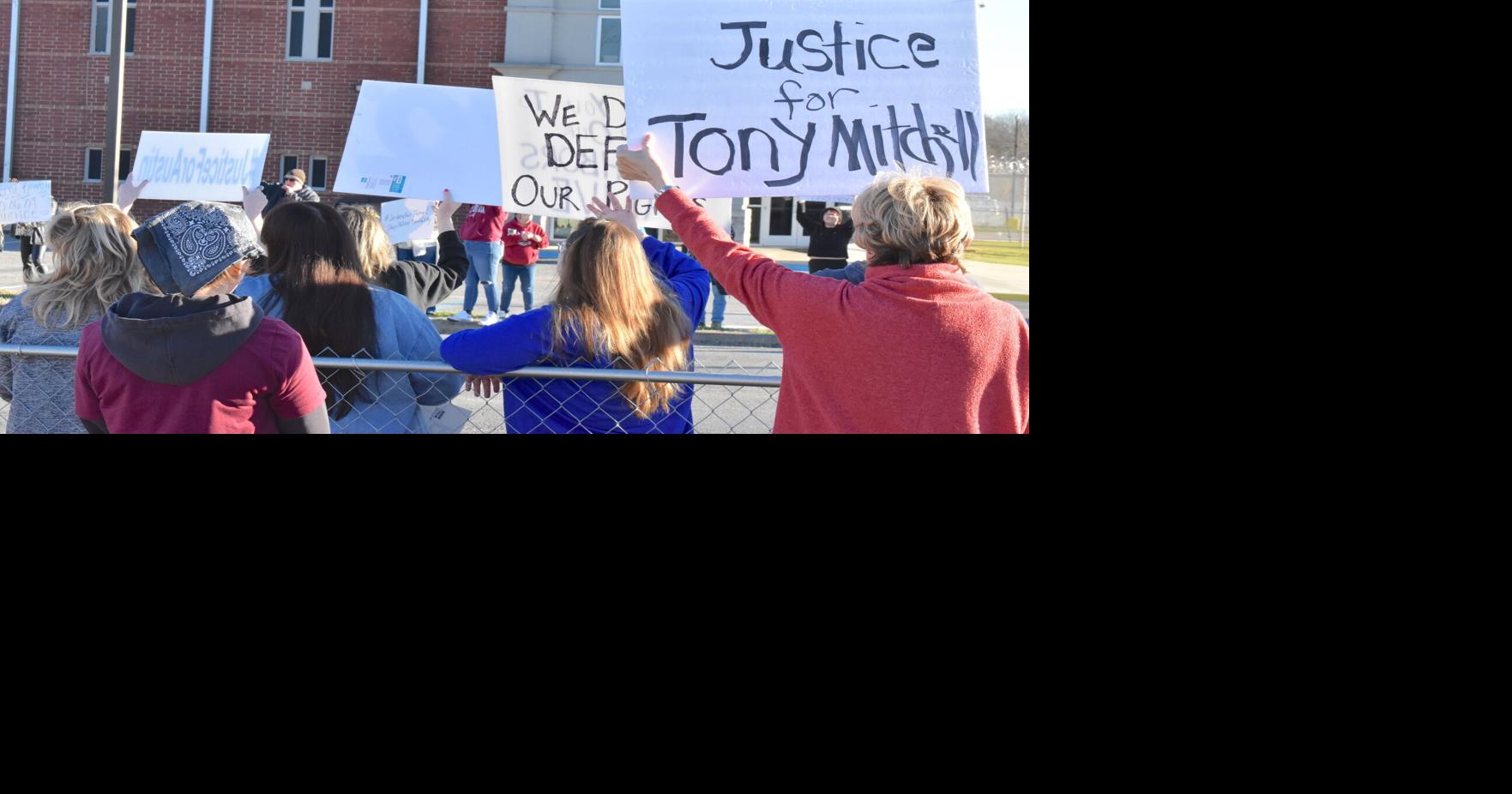 WCSO jail administrator also named in Pickens County jail death lawsuit ...