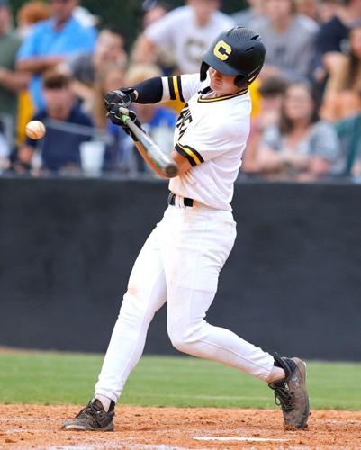 Corner bats come alive in Game 3 rout | Sports | mountaineagle.com