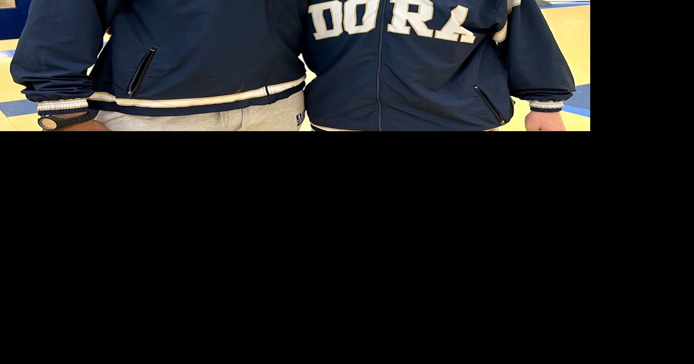 Dora state wrestling champs | Sports | mountaineagle.com