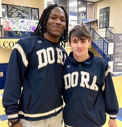 Dora state wrestling champs | Sports | mountaineagle.com