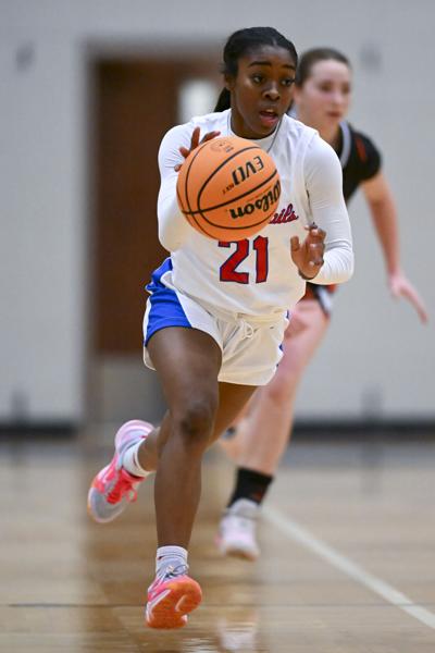 Cordova girls move to 5-0 on season | Sports | mountaineagle.com