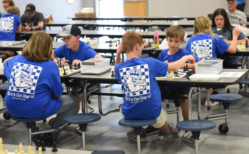 Students participate in CH PlunderChess Tournament | News ...