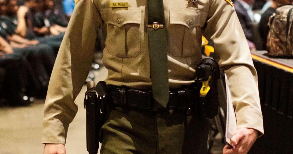 Ruiz graduates from police academy | News | mountaineagle.com