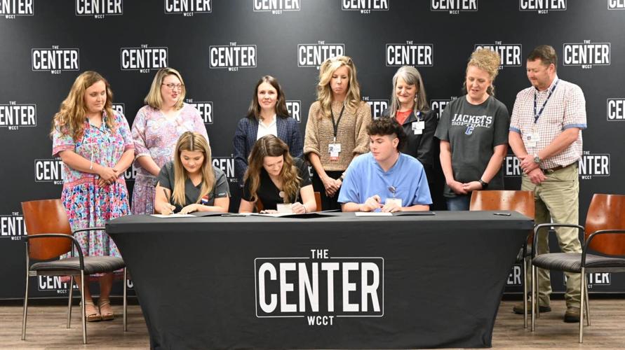 WCCT students offered jobs after high school | News | mountaineagle.com