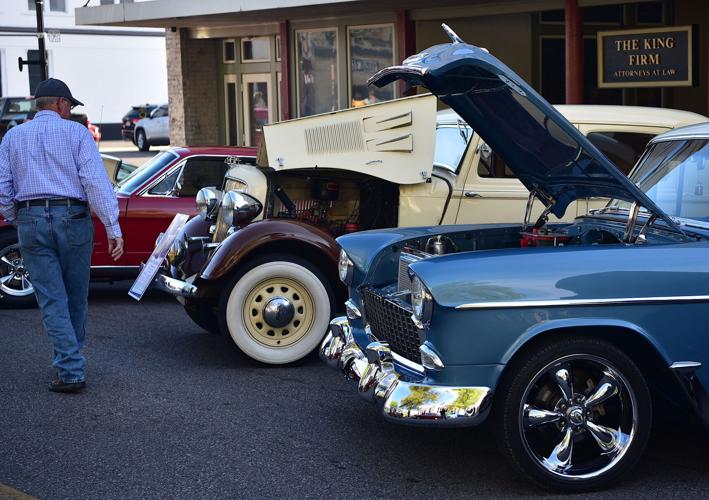 Central Alabama Rodders hosts monthly car show | News | mountaineagle.com
